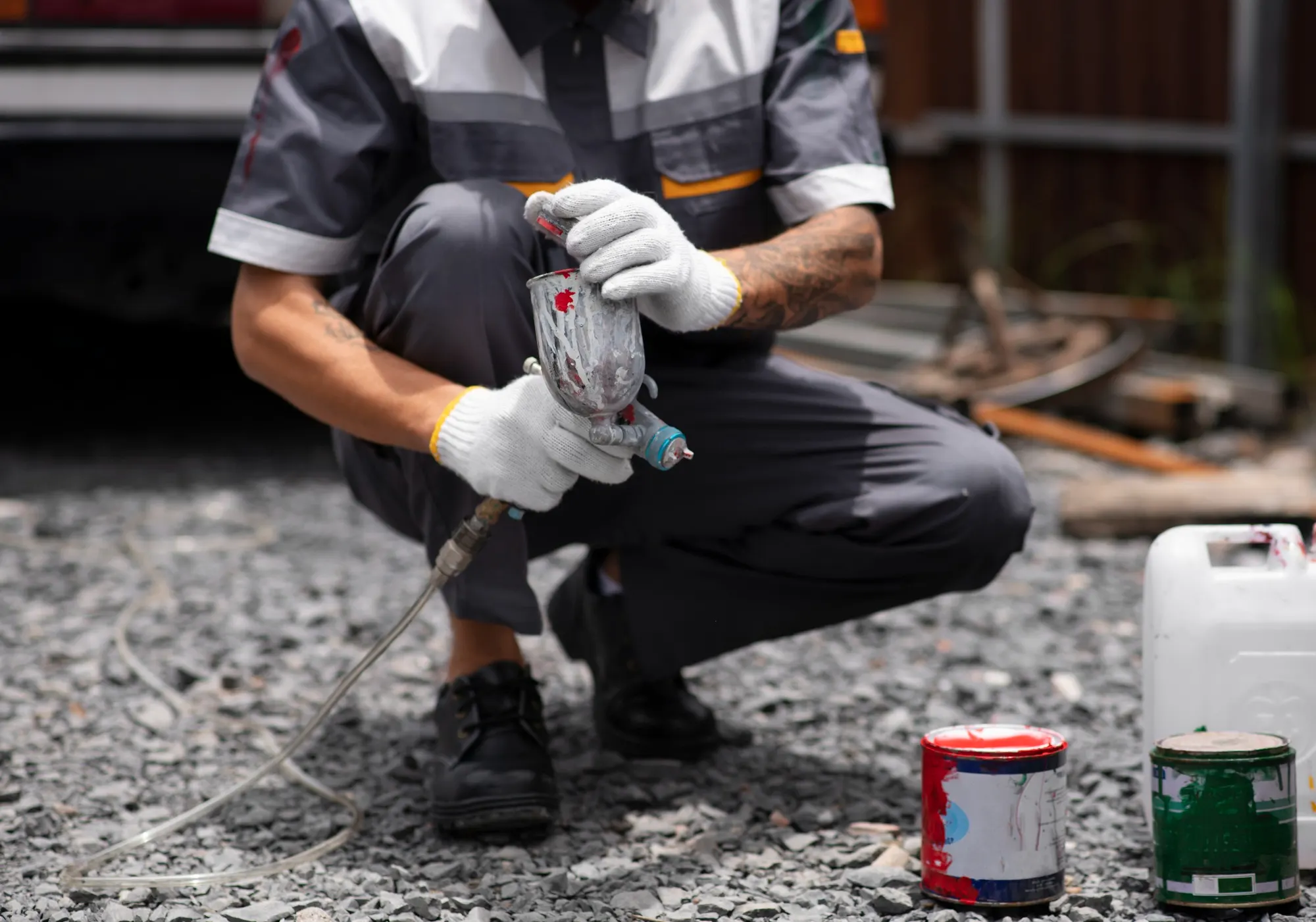 Polyurethane vs Bitumen: Material Comparison Guide | UAE Expert